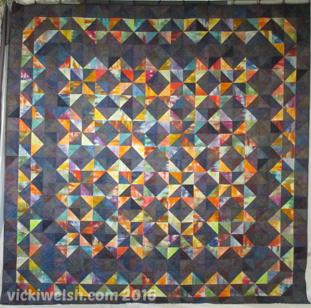 Black Swan Quilt – Colorways by Vicki Welsh